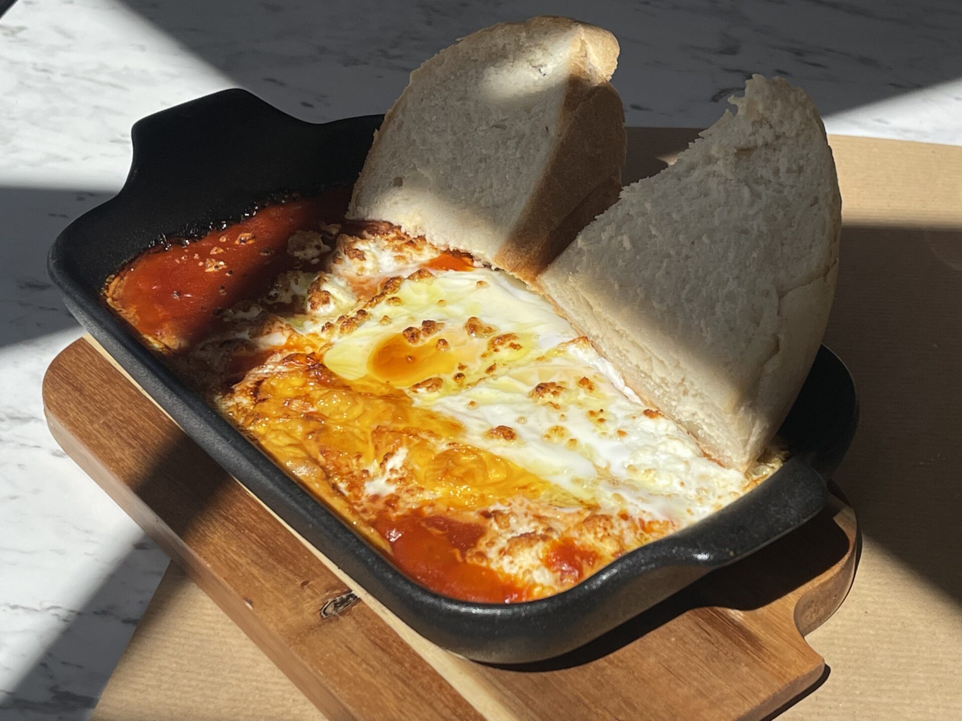 12 Best Places for Breakfast & Brunch in Santorini, Greece