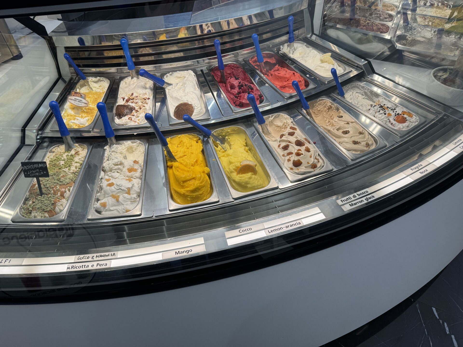 11 Great Places For Gelato In Naples, Italy