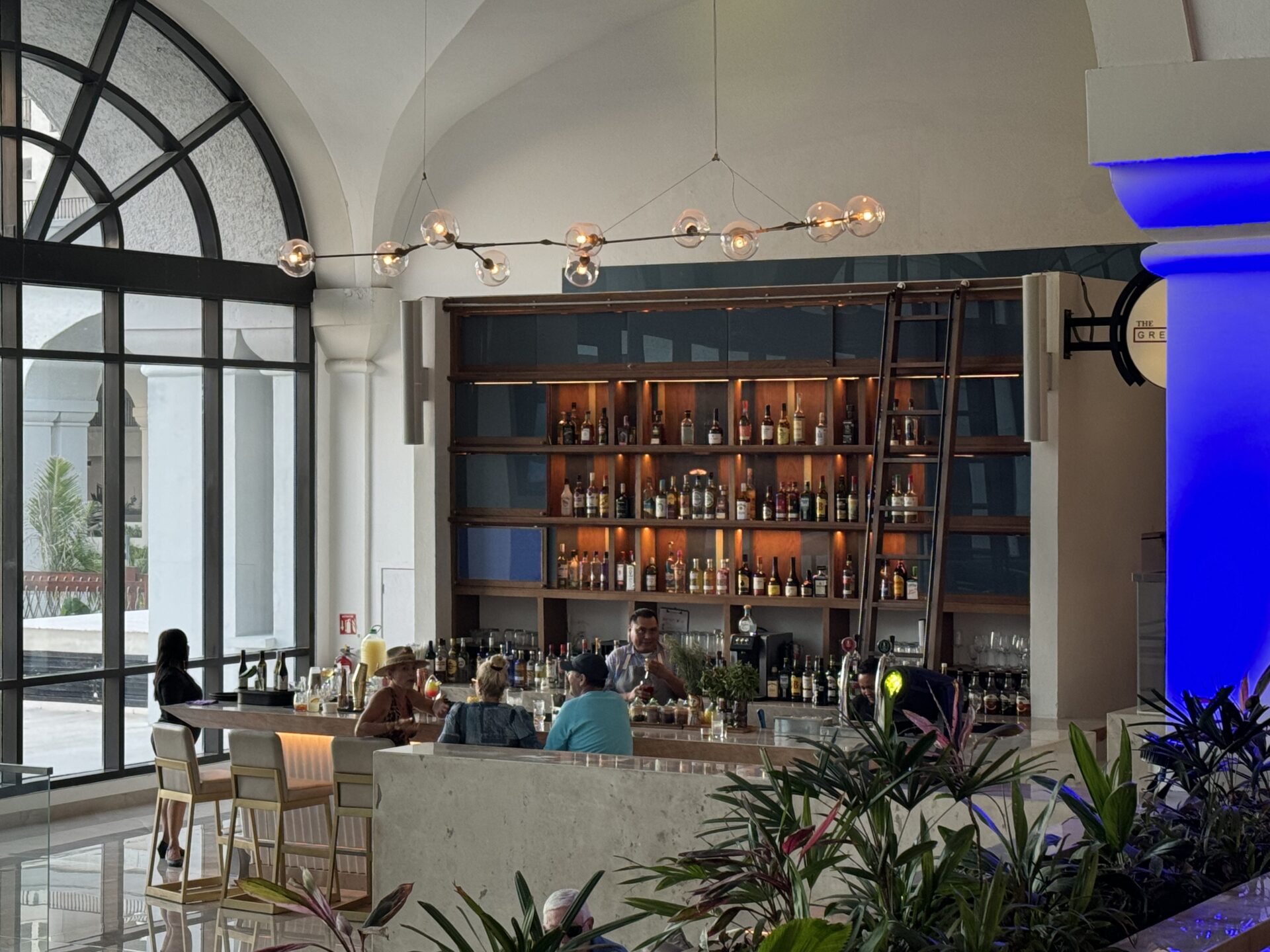 Marriott Cancun All-Inclusive Resort Restaurants & Bars Review